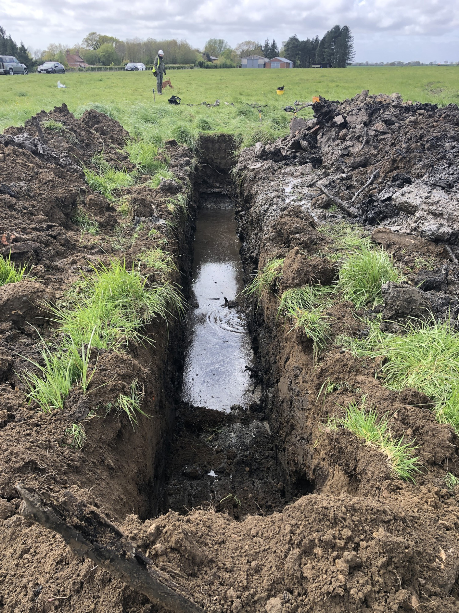 The Search For An RAF Tools Dump Pit! – Stephen Taylor, WW2 Relic Hunter